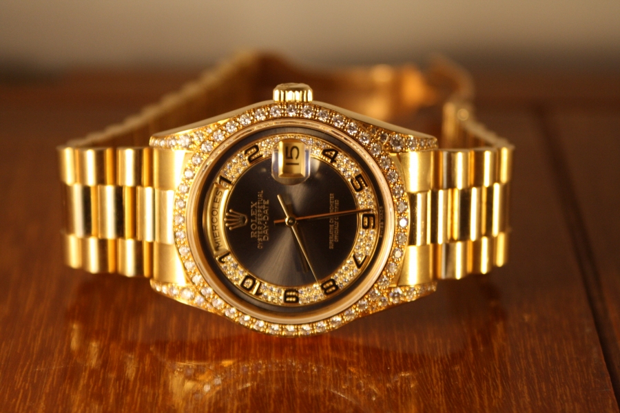 Rolex day-date 18388 factory diamonds L serial circa 1989
