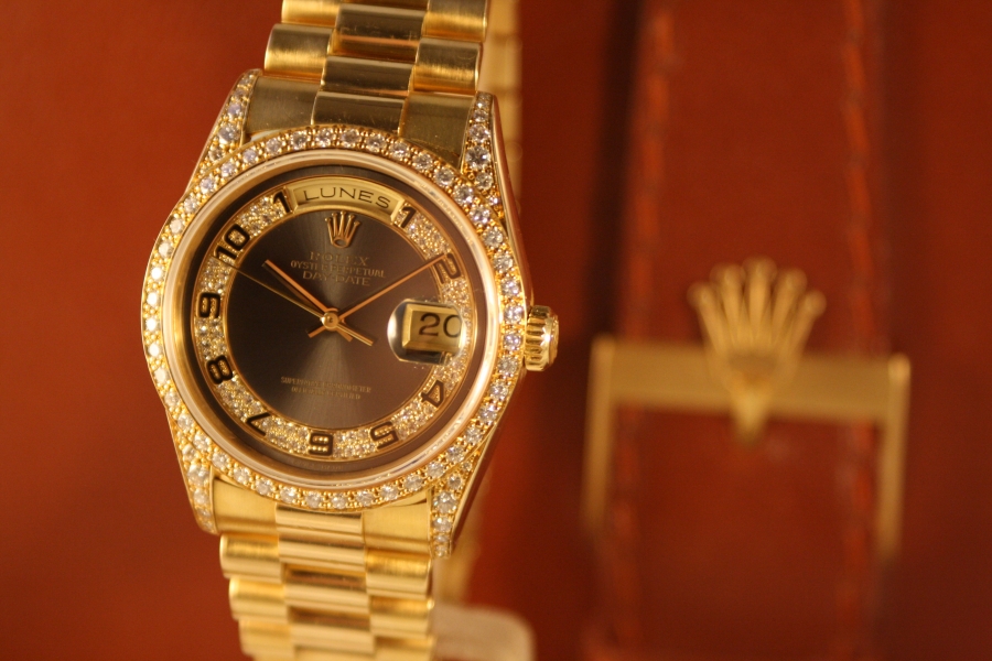 Rolex day-date 18388 factory diamonds L serial circa 1989