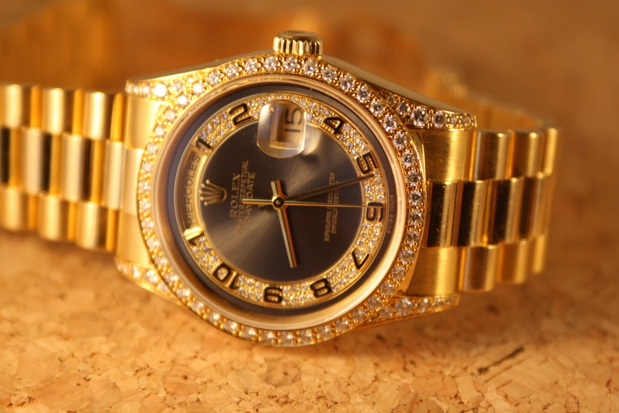 Rolex day-date 18388 factory diamonds L serial circa 1989