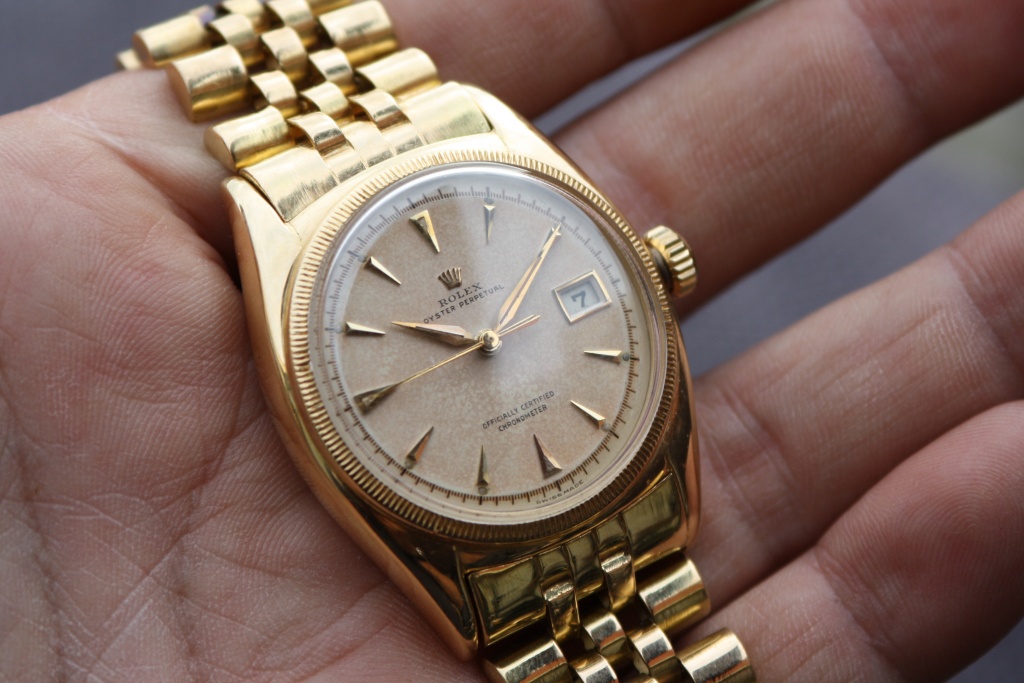Rolex ref 6075 Datejust Yellow Gold 'Ovettone' from 1953 - VINTAGE ...