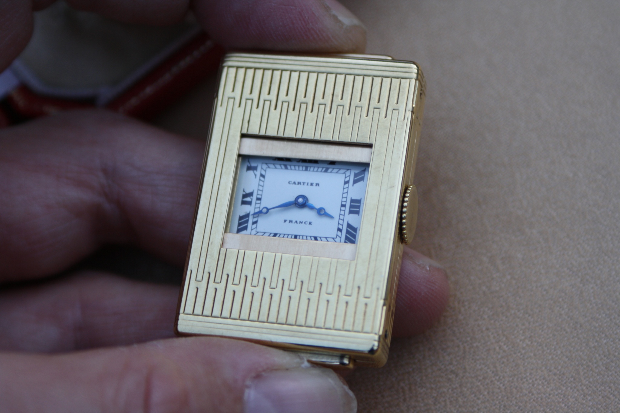 Cartier 'Guillotine / Shutter' Watch 18k Yellow gold Signed 'Cartier ...