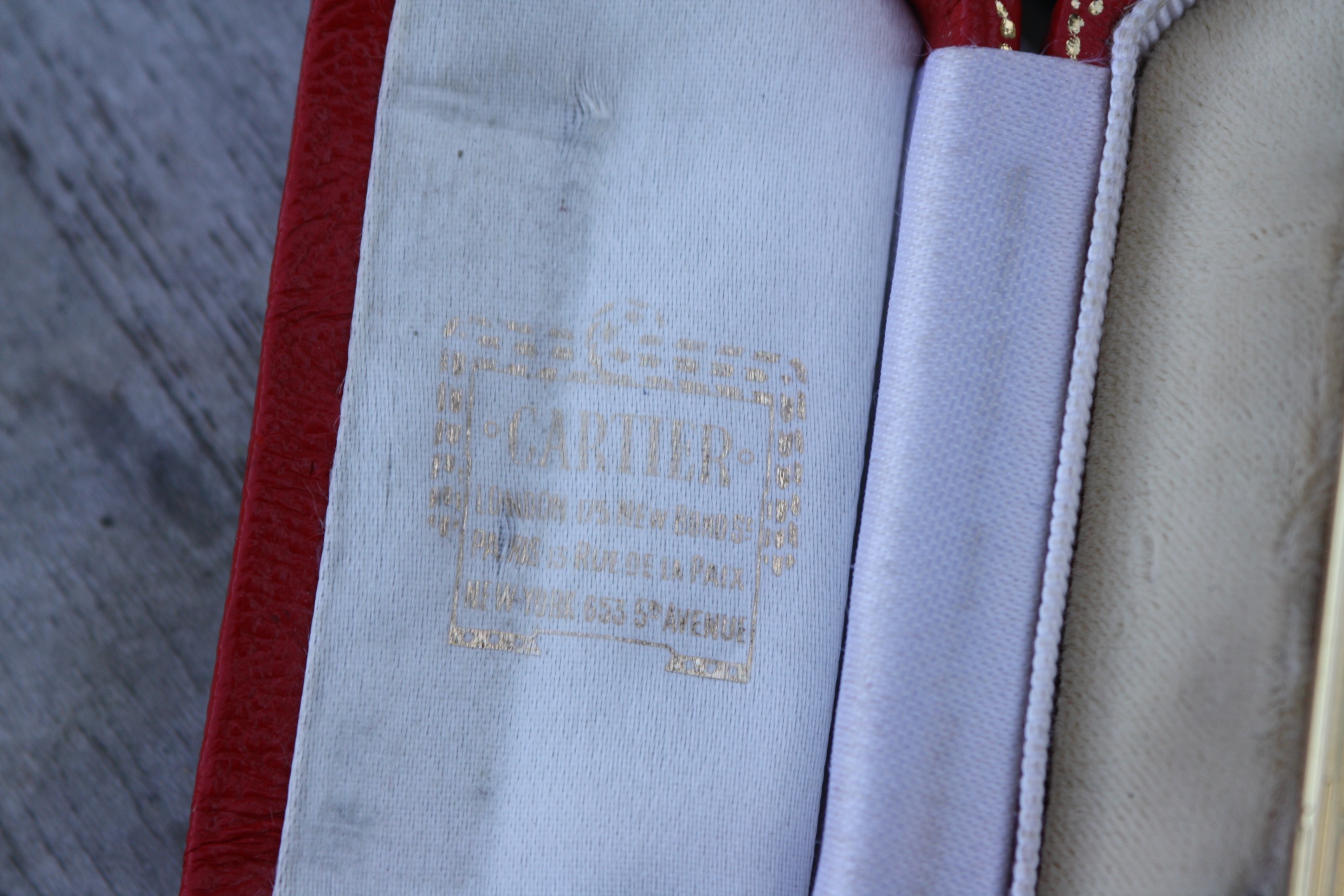 Cartier 'Guillotine / Shutter' Watch 18k Yellow gold Signed 'Cartier ...